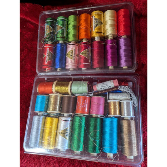 iris | Other | Premium Iris Polyester Machine Embroidery Thread Set 33 ...
